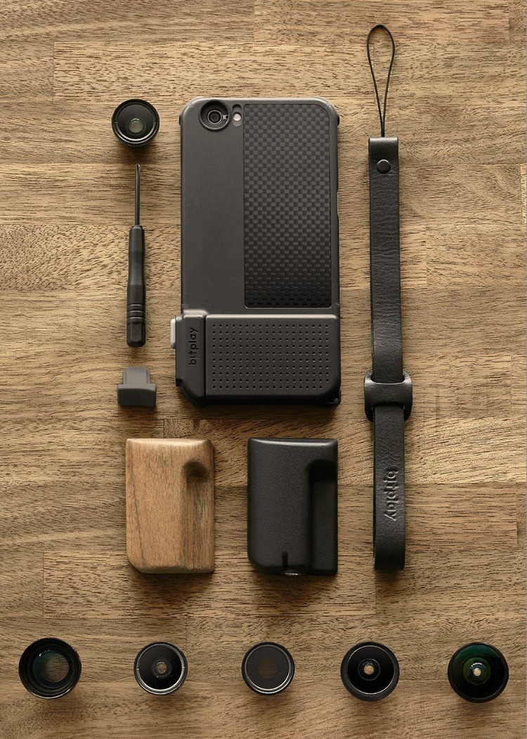 SNAP! Pro Turns Your iPhone Into A Real Camera - GetdatGadget