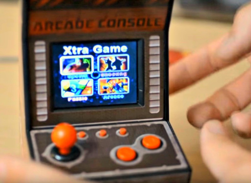 Tiny Cyber Arcade Packs 240 Classic Games - GetdatGadget