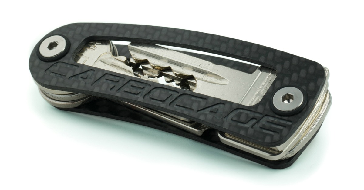 Carbocage Keycage Cuts the Clutter and Jinggling - GetdatGadget