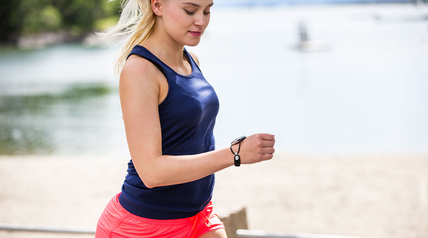 Shift Band Changes your View of your Watch - GetdatGadget