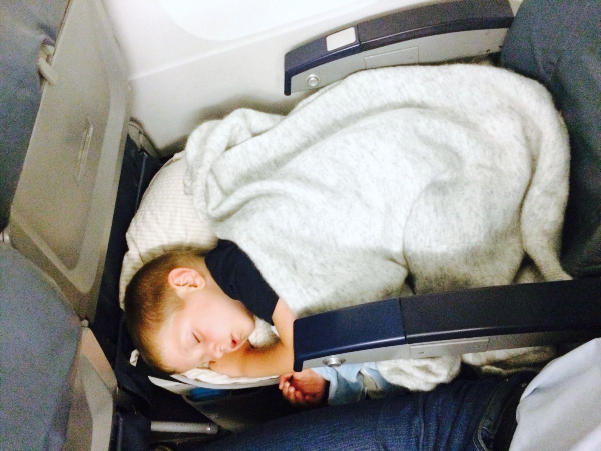BedBox: From Ride-on Suitcase to Inflight Bed - GetdatGadget