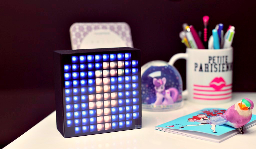 Customize your own Light Show on the Divoom AuraBox - GetdatGadget