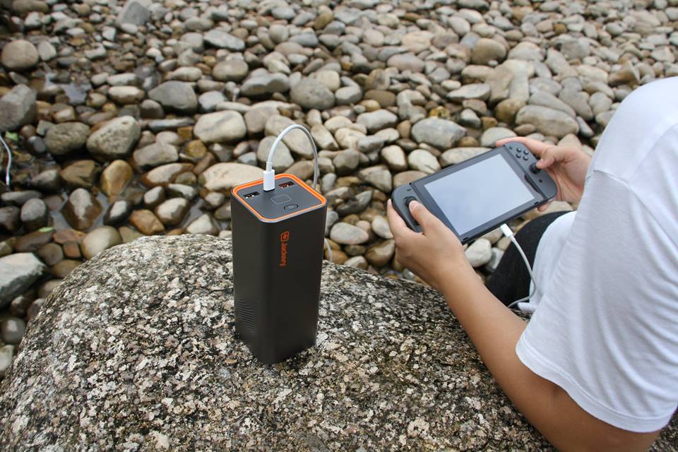Jackery PowerBar: Bring the AC Wall Outlet with you - GetdatGadget