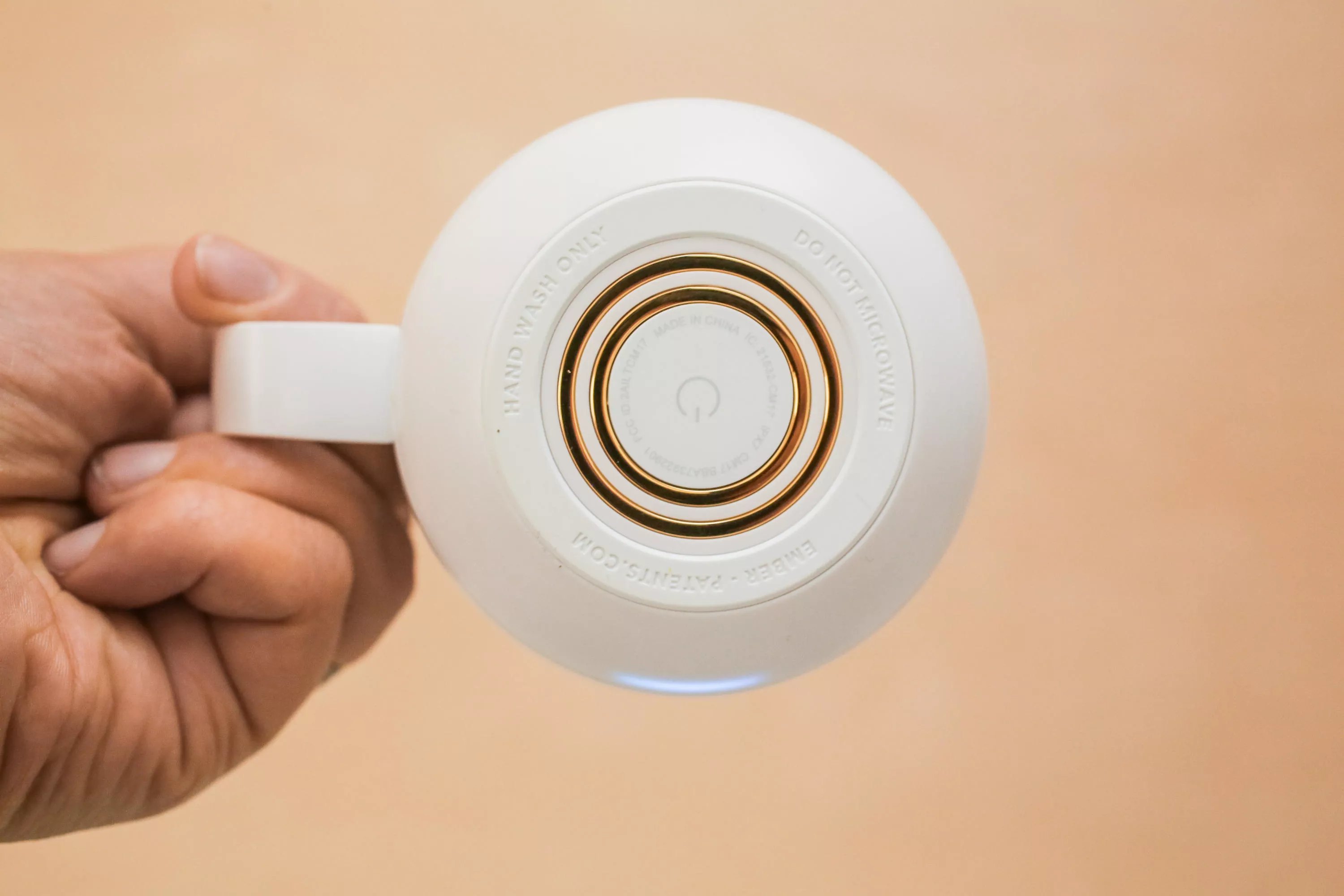 Ember Smart Mug has Super Heating Powers - GetdatGadget